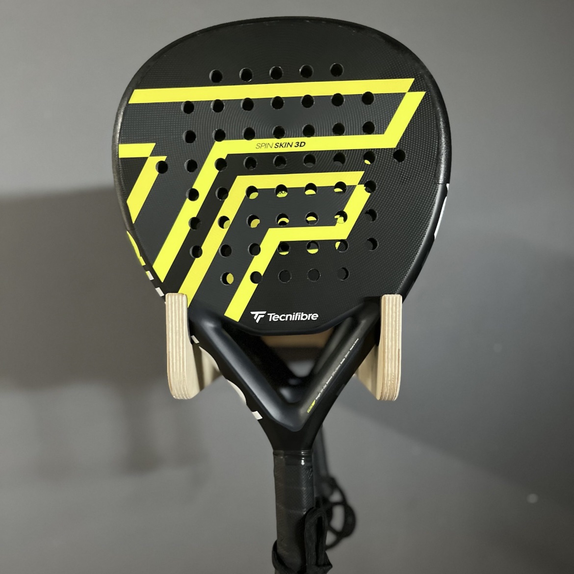 MANI - Padel / Tennis Rack - Rack and Roll