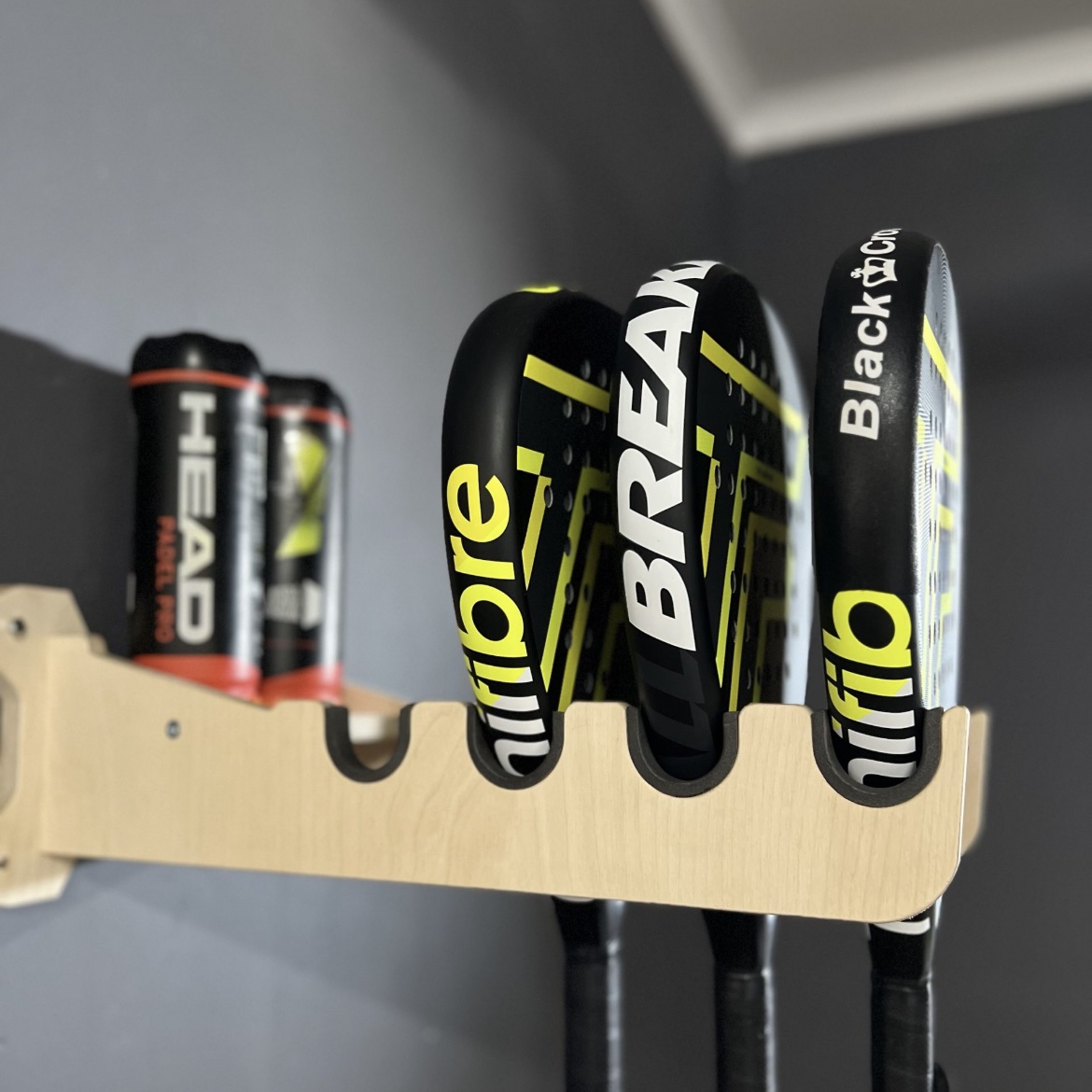 MANI - Padel / Tennis Rack - Rack and Roll